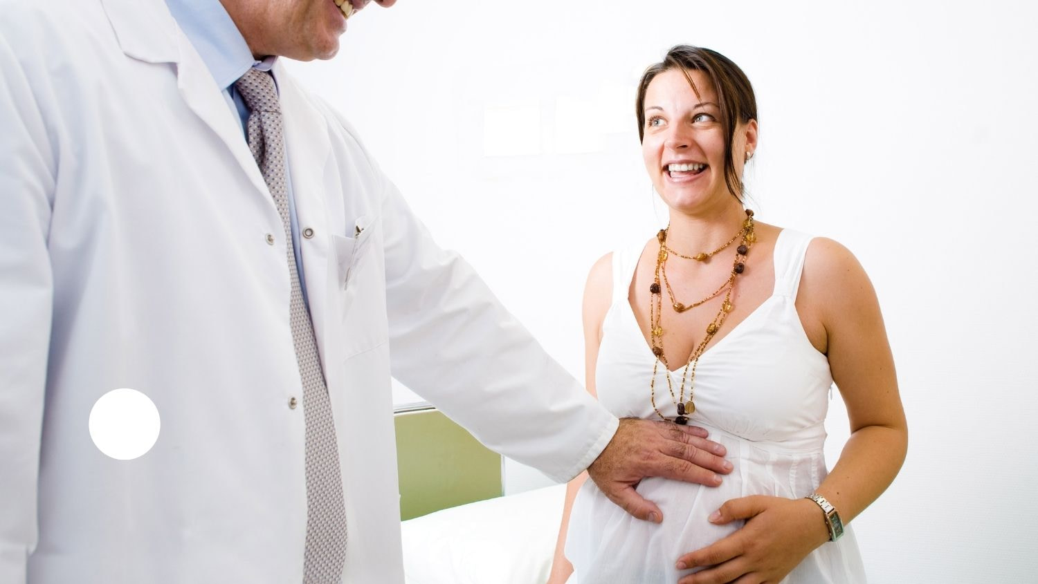 OB-GYN digital marketing: 5 reasons to choose OB-GYN experts